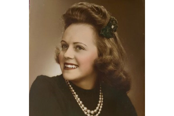 Eva Brown Obituary (1925 - 2025) - Belleview, FL - 352 Today