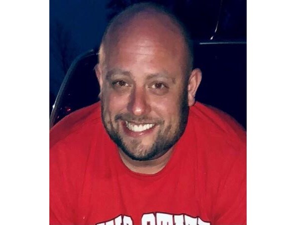 Justin Gill Obituary (1982 - 2023) - Legacy Remembers