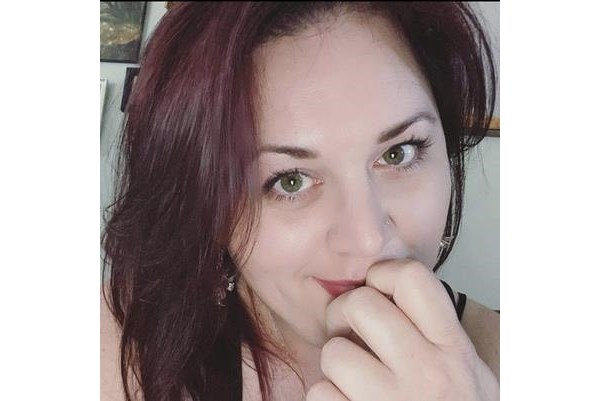 Bridget Walsh Obituary (1979 - 2022) - Legacy Remembers