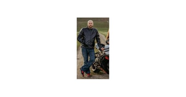 Thomas Hall Obituary (1977 - 2023) - Legacy Remembers