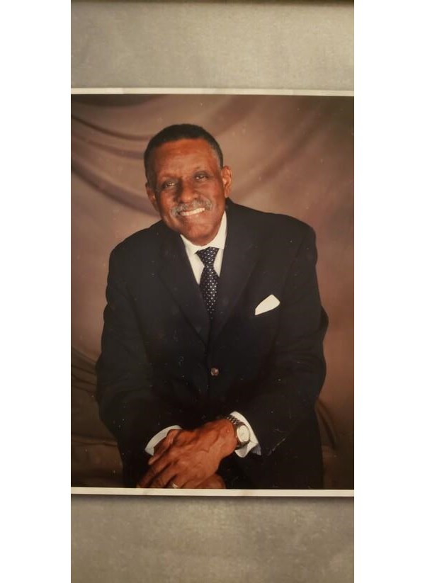 Dr. Lewis Dowdy, Jr. Obituary (1944 - 2022) - Legacy Remembers