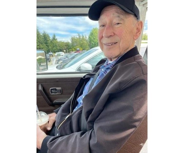 Carl Mueller Obituary (2023) - Legacy Remembers