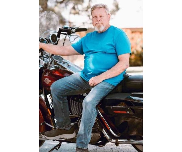 Larry Hall Obituary (2025) - Abilene, OH - The Crescent-News