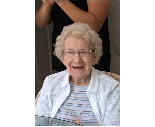 Helen Varhola Obituary (2021) - Carlisle, PA - Carlisle Sentinel