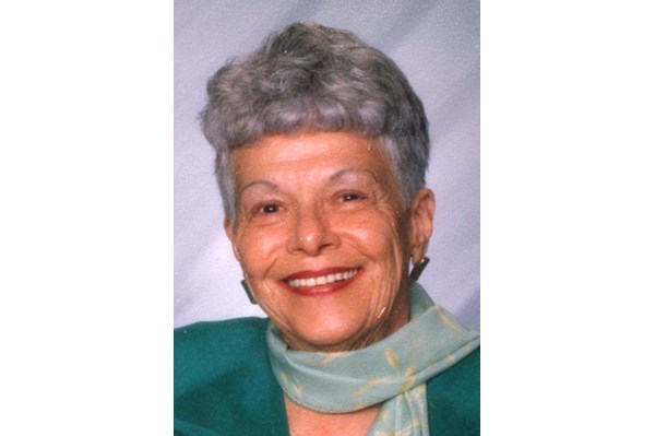 Gretchen Chase Obituary (1933 - 2013) - Windsor Heights, IA - the Des ...