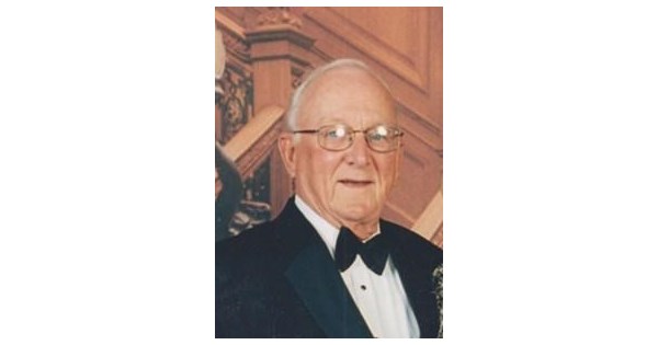 Elliott Hebert Obituary (1924 - 2015) - Legacy Remembers