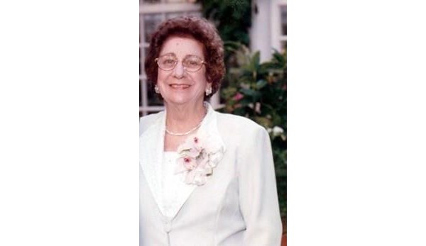 Lydia La Cruz Calderon Obituary (2015) - Legacy Remembers