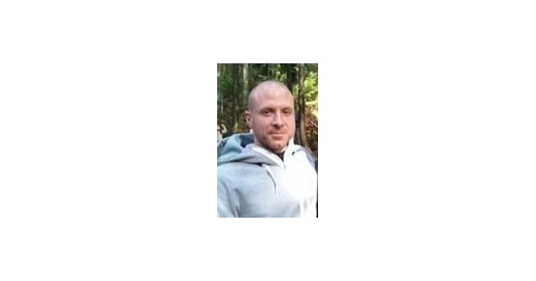 Erik Pearson Obituary (1984 - 2017) - Legacy Remembers