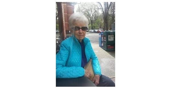 Vivienne Hall Obituary and Online Memorial (2015)