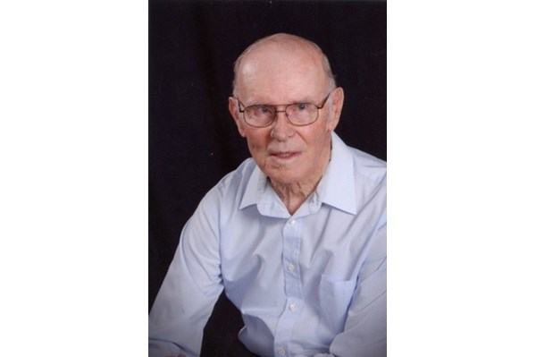 Michael Colwell Obituary (1929 - 2017) - West Bend, WI - Door County ...