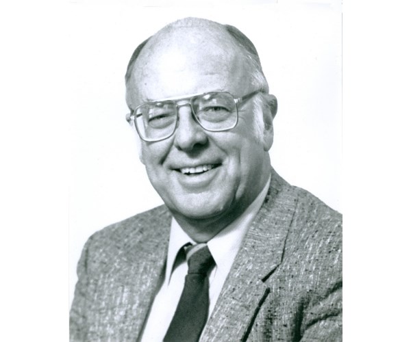 Charles Wallace Obituary (2014) - Mason City, IA - Globe Gazette
