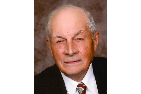 Otto Delzer Obituary (1926 - 2017) - Oconto Falls, WI - Green Bay Press ...
