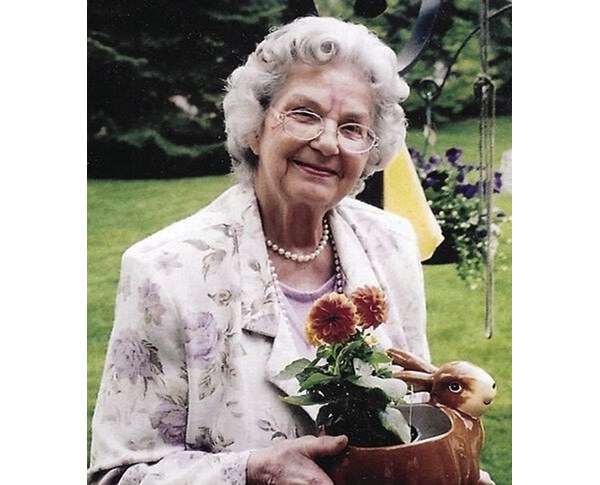 Violet Waller Obituary (2023) - New Buffalo, MI - Harbor Country News
