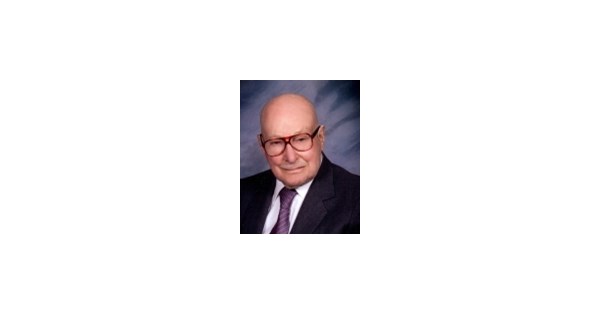 Lawrence Pagel Obituary (1918 - 2011) - Brillion, WI - Manitowoc Herald ...
