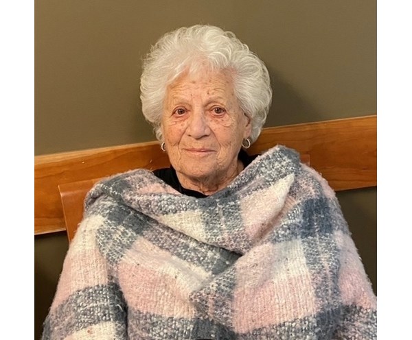 Theresa Anzuoni Obituary (1929 - 2025) - Wakefield, MA - Daily Item