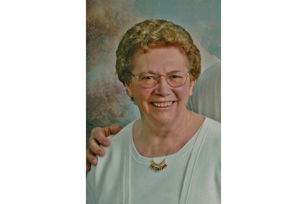Esther Knappmiller Obituary (1935 - 2018) - Kewanee, WI - Kewaunee ...