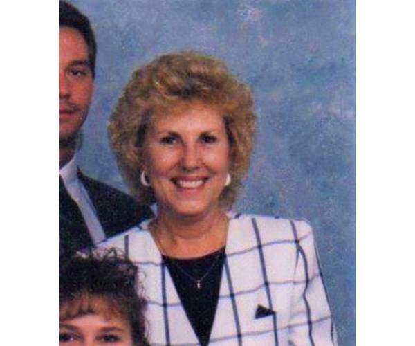 Peggy Lowe Obituary (1944 - 2023) - Kendallville, IN - KPCNews