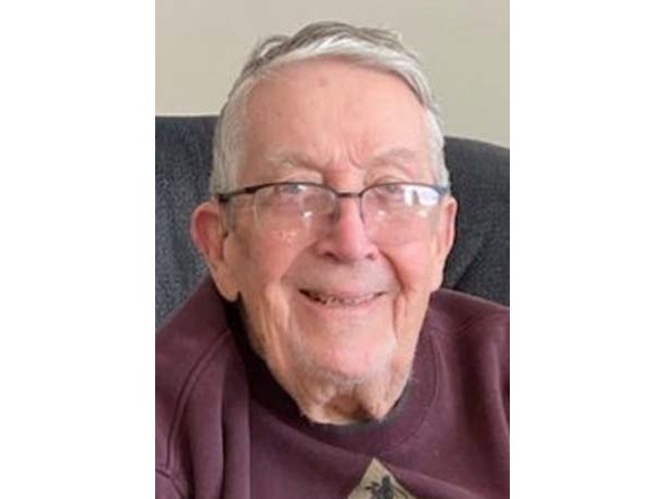 Thomas Larkin Obituary (1930 - 2023) - La Crosse, WI - La Crosse Tribune