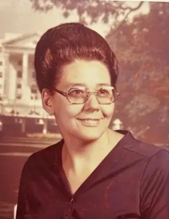 Doris J Bailey Obituary (2025) - Welch, WV - Fanning Funeral Homes - Iaeger