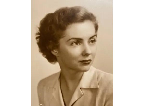 Beth Riess Obituary (2024) - Santa Rosa, CA - Daniels Chapel of the ...