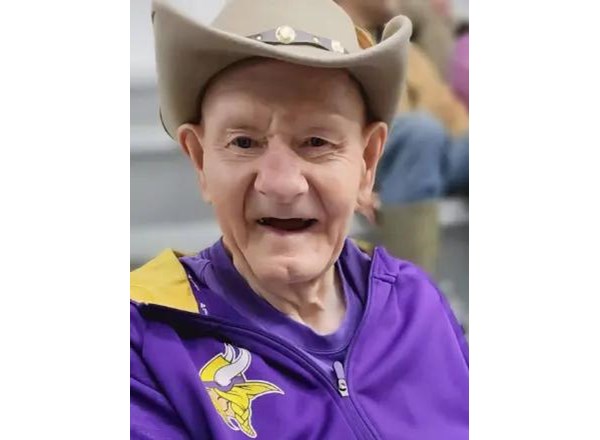 Dennis "Denny" Whalen Obituary (2025) - Cresco, IA - Lindstrom Funeral ...