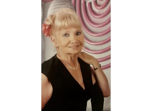 Gayle Boschert Obituary (2026) - Edwardsville, IL - Elias, Kallal ...