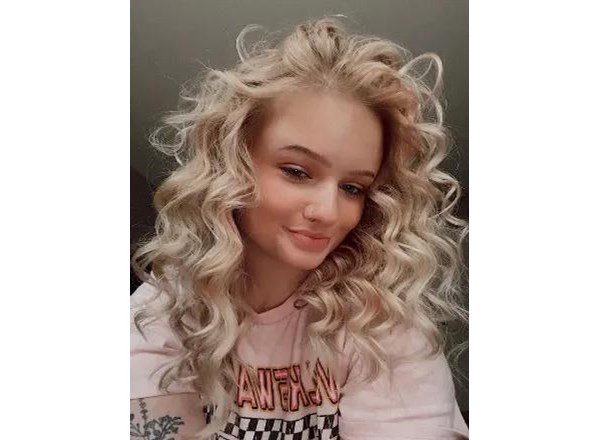 Alyssa Renee Henson Obituary (2024) - Rolla, MO - Null & Son Funeral Home