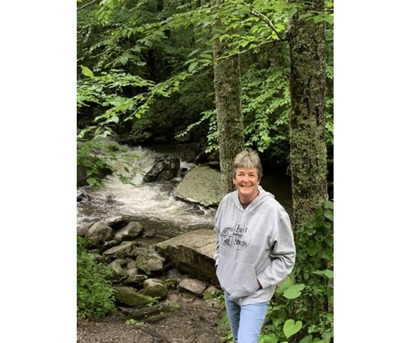 Kimberly Sue "Kim" Carnahan Obituary (2026) - Independence, MO ...