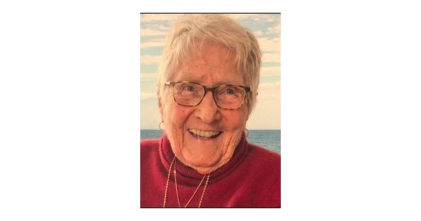 Martha Elizabeth "Rahrie" Smith Obituary (2026) - Hudson, NH - Farwell ...