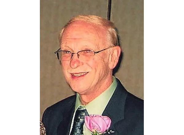 Thomas J. Chwierut Obituary (2024) - Darien, IL - Modell Funeral Home ...