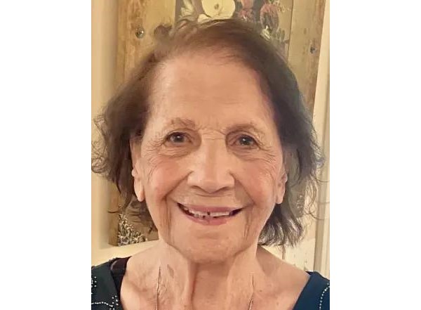 Regina Saroki Obituary and Online Memorial (2025)