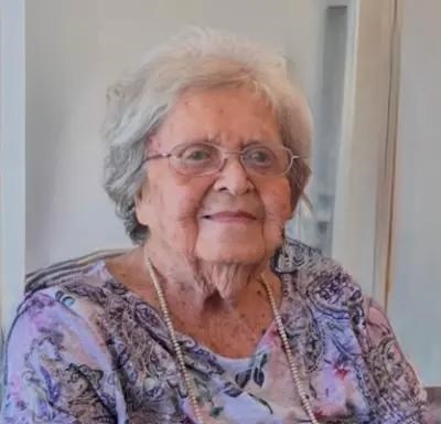 Ada Clarene Simpson Obituary (2025) - BUSHNELL, IL - Martin-Hollis ...