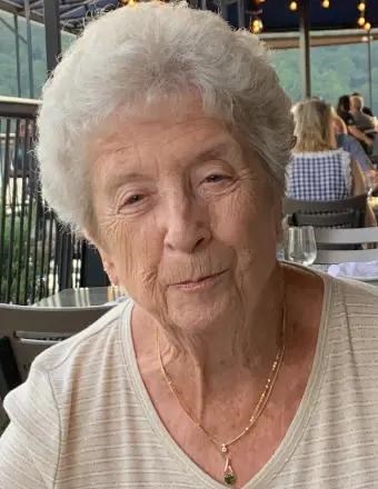 Hazel Wood Robinson Obituary (2024) - Hyde Park, NY - Sweet's Funeral Home