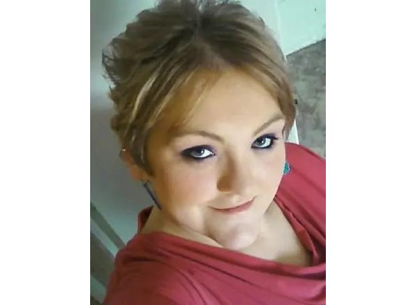 Elizabeth Ruth Wallace Ferradaz Obituary (2025) - Burnsville, NC ...