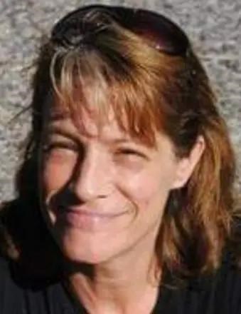Lisa Gordon Obituary (2024) - Columbus, OH - Leaf Cremation - Columbus