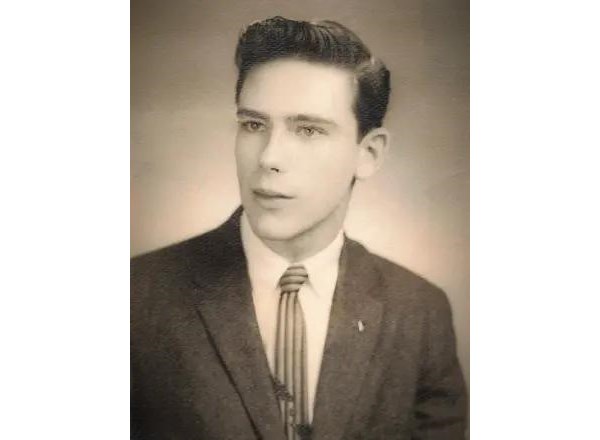 Robert Cleveland Agee Obituary (2025) - Lexington, KY - Kerr Brothers ...