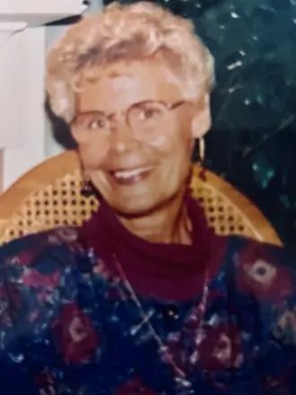 Lise Hitchings Obituary (2025) - Plymouth, MA - Cartmell-Davis Funeral ...