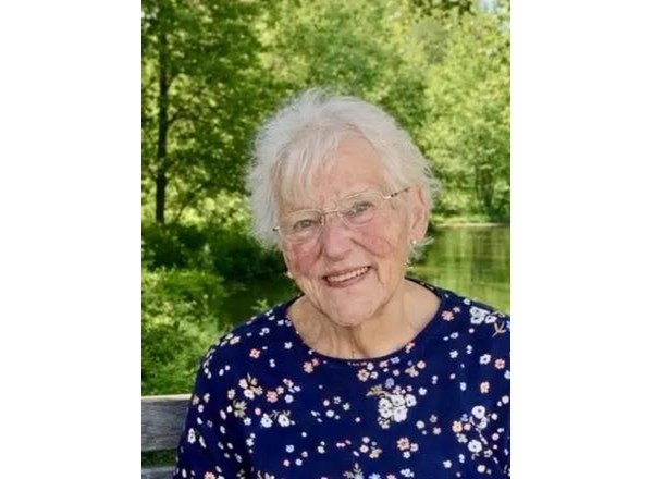 Alice J. Wunch Obituary (2026) - Willimantic, CT - Bacon Funeral Home