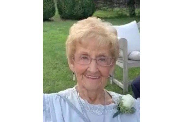 Hazel Joyce Davis Obituary (2025) - Daleville, VA - Rader Funeral Home