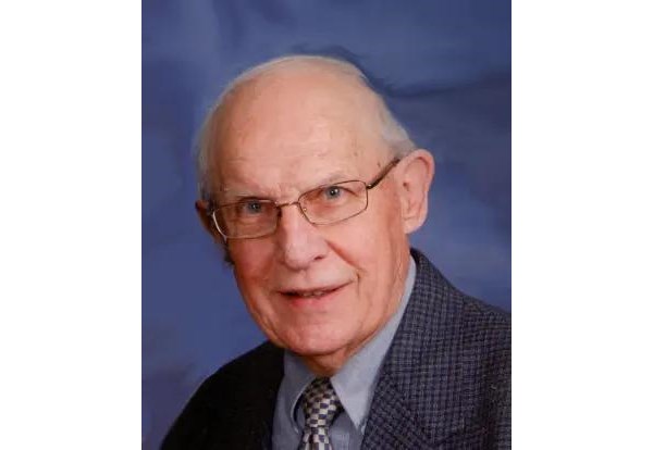 Donald E Hoog Obituary (2024) - Sainte Genevieve, MO - Basler Funeral ...