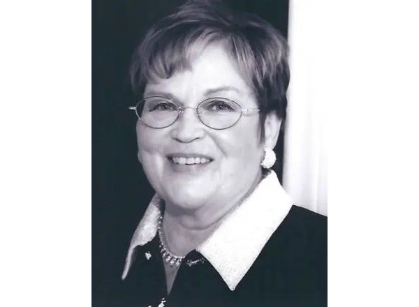 Helen W. Minichelli Obituary (2024) - Glenview, IL - N.H. Scott ...