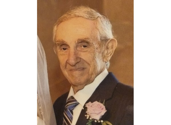 Robert Giunta Obituary (2026) - Astoria, NY - Joseph Farenga & Sons Inc.