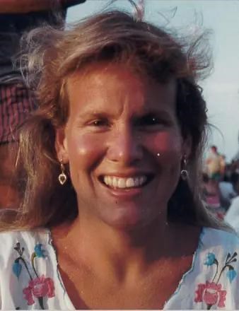 Laura "Laurie" Smith-Neuwirth Obituary (2024) - Wisconsin Rapids, WI ...