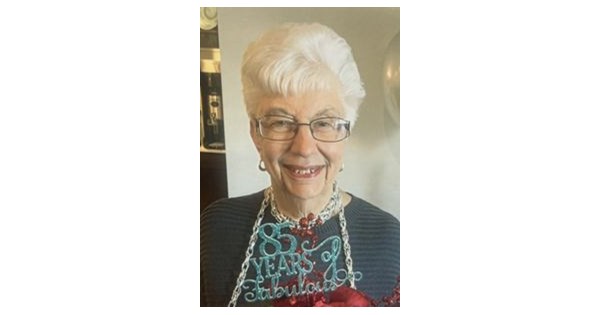 Marilyn Maxine Tracy Obituary (2026) - Waukee, IA - Memorial Services ...