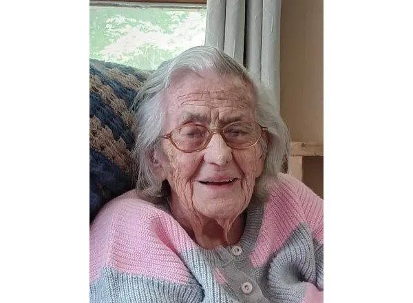 Joy Esther Saylor Obituary (2025) - Midland, MI - Smith-Miner Funeral Home