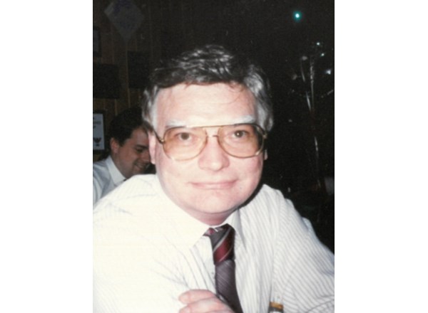 Robert "Bob" Thomas Obituary (2026) - Elmhurst, IL - Steuerle Chapel ...