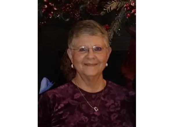 Lynne Gilbert Lindsay Obituary (2025) - Chattanooga, TN - Heritage ...