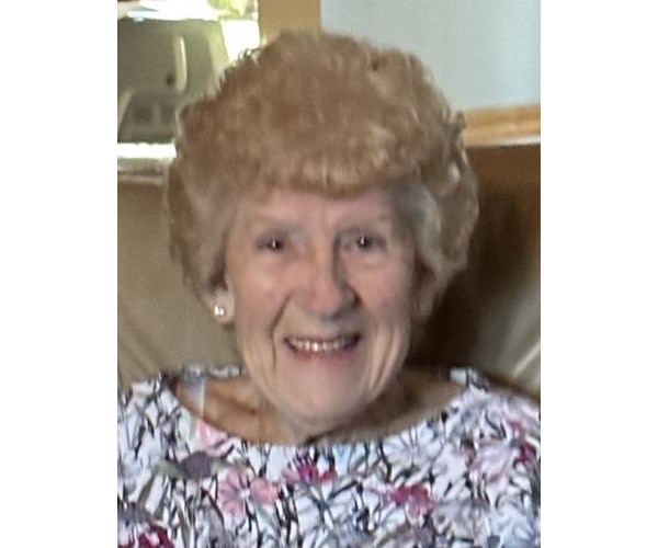 Lucille D. Calitri Obituary (2023) - Lincoln, RI - Bellows Funerals ...