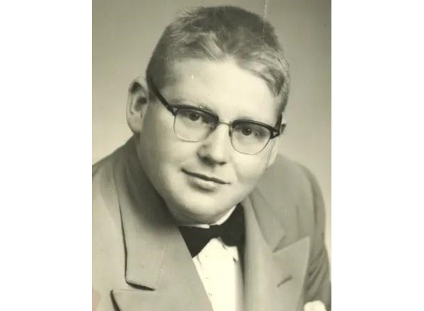 Richard A Uglum Obituary (2025) - Milton, WI - Albrecht Funeral Homes ...