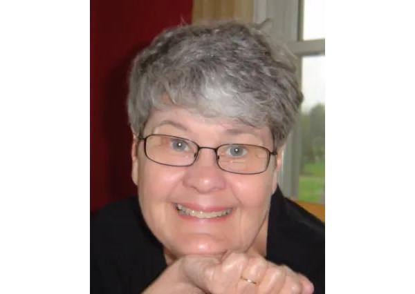 Denise Scanlon Difazio Obituary (2024) - Troy, MI - A.J. Desmond & Sons ...